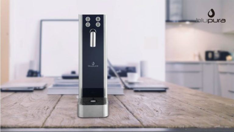 Fontaine à eau encastrable Bluglass Tower One | Laguneo